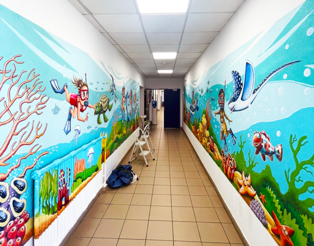 « La mer(e) et l’enfant », fresque murale réalisée par M. Antoine Asaro ...