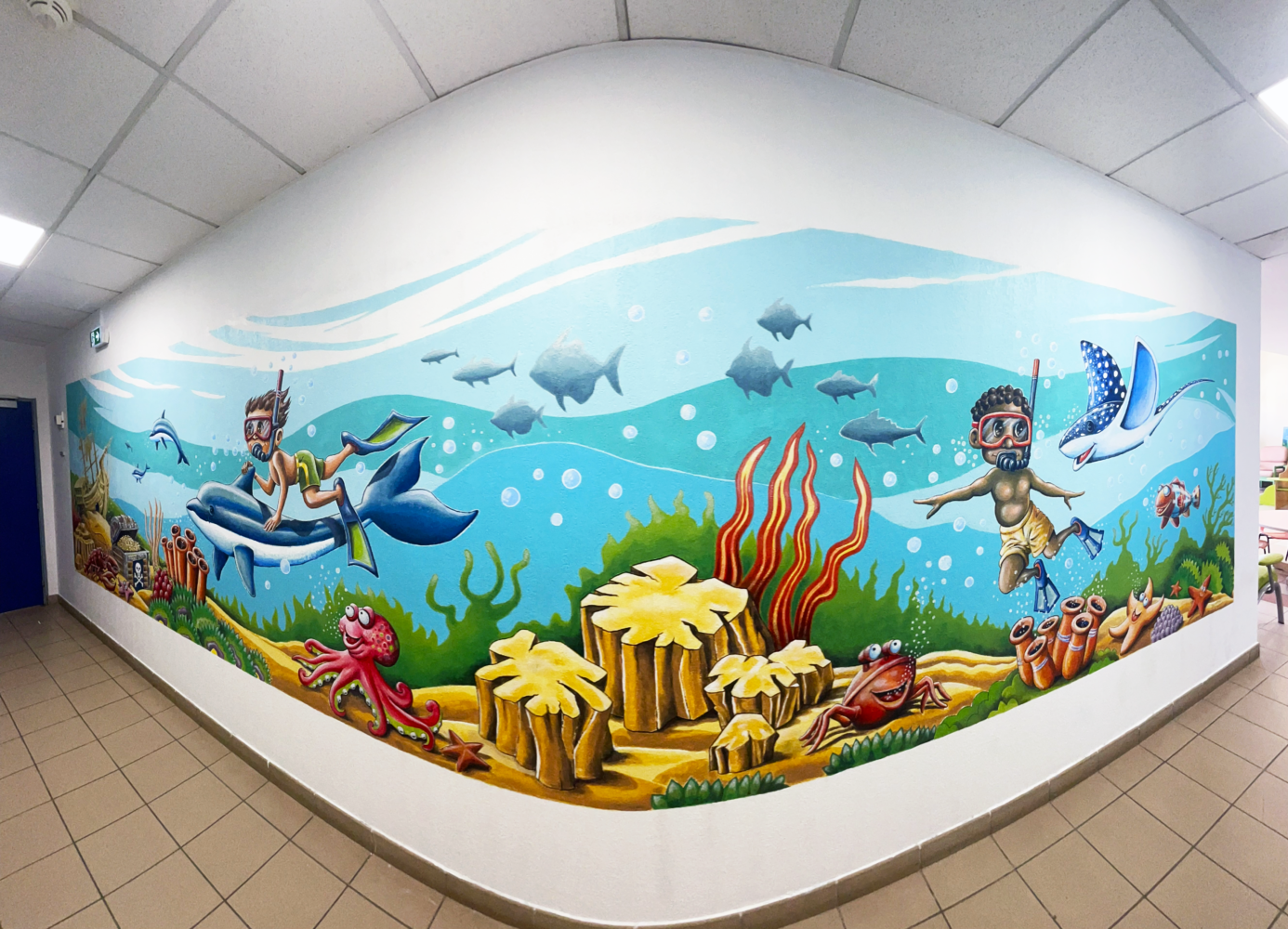 « La mer(e) et l’enfant », fresque murale réalisée par M. Antoine Asaro ...